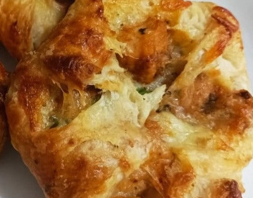 ZINGY PARCEL - PANEER & CHEESE – THE ALTITUDE STORE